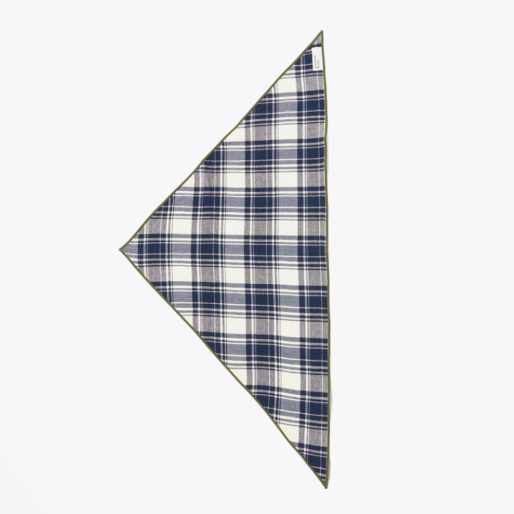 Universal Works - Texture Plaid Scout Scarf - Navy – MR & MRS STITCH.COM